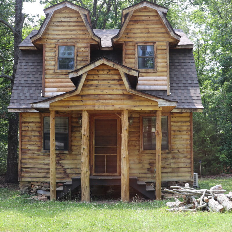 StoryBook Cabin - Outdoor Properties